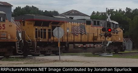 UP 5434, engineer's side view